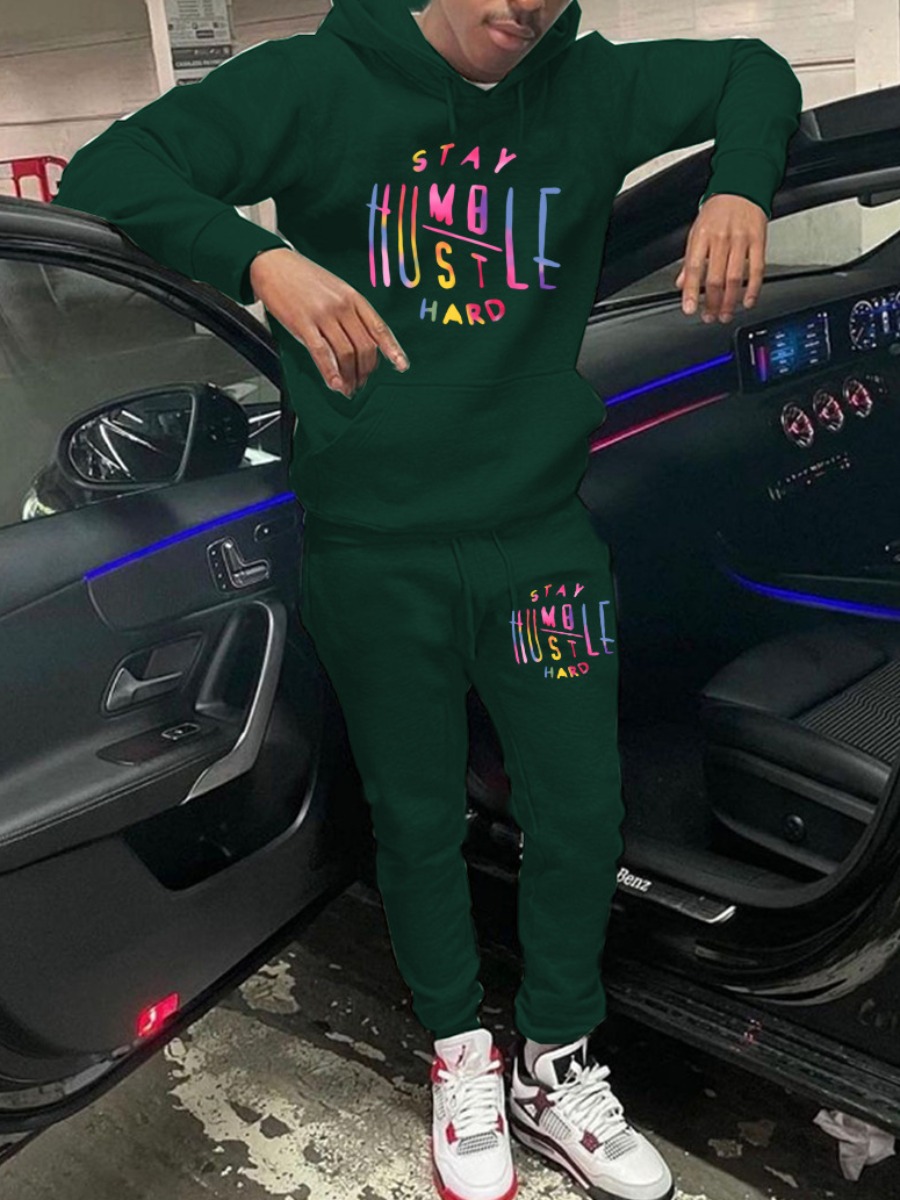 LW Men Gradient Letter Print Tracksuit Set Sale | LovelyWholesale