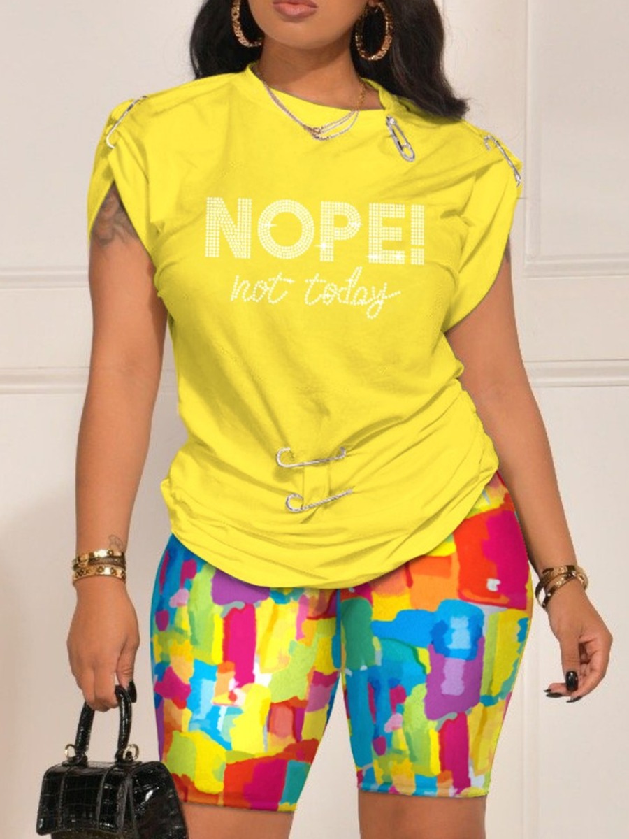 LW Plus Size Rhinestone Letter Decor Shorts Set Sale | LovelyWholesale