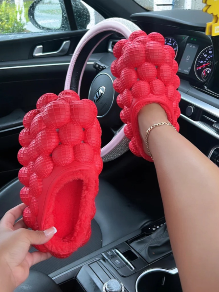 LW Peanut Decor Plush Bubble Slippers Sale | LovelyWholesale